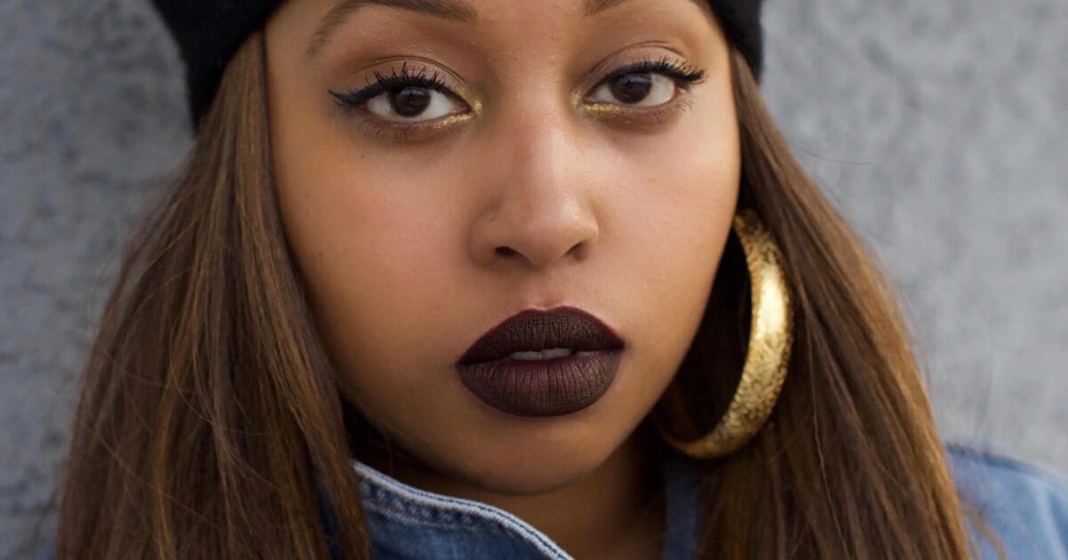 Bring stemma til Warsan Shire inn i klasserommet! - Nynorsksenteret